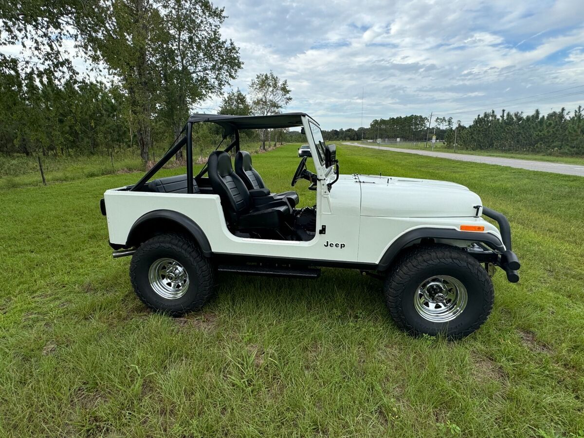 Fully restored Jeep CJ-7 V8 automatic for sale